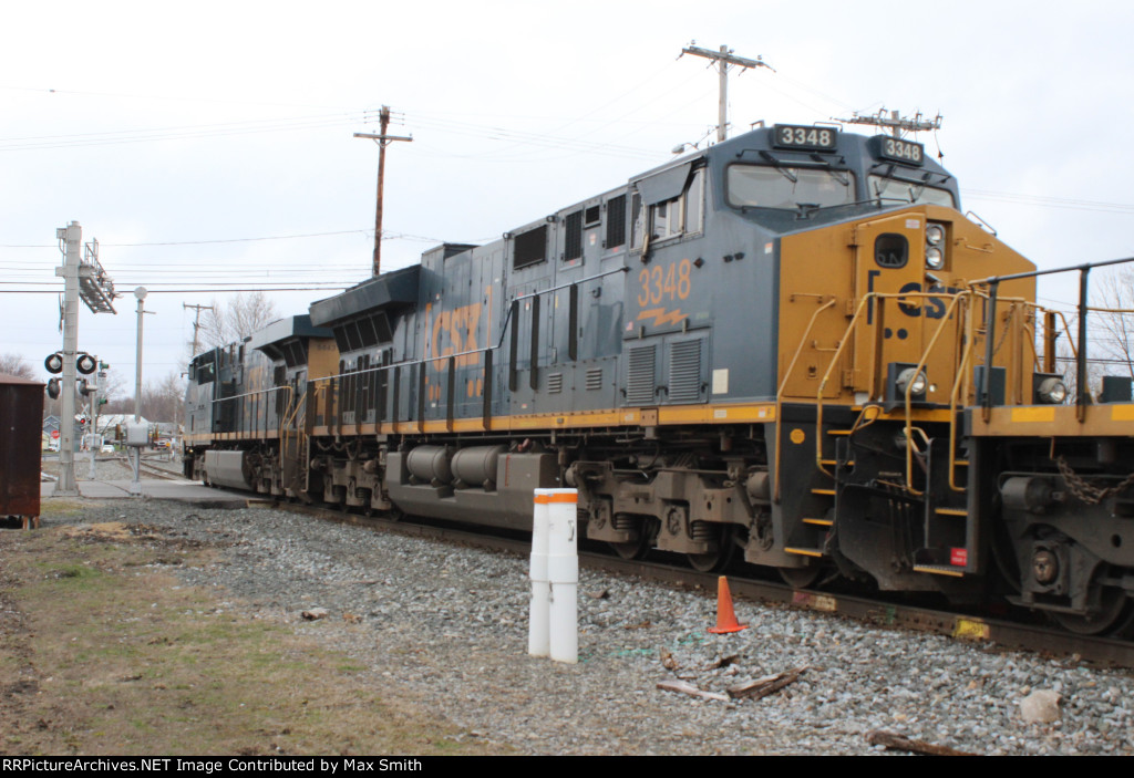 CSXT 3348 on CSX Q620